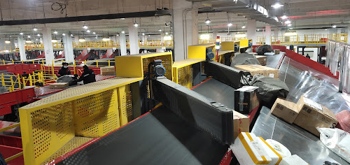 What is a Pivot Arm Sorter Used For in Retail, Logistics, and E ...